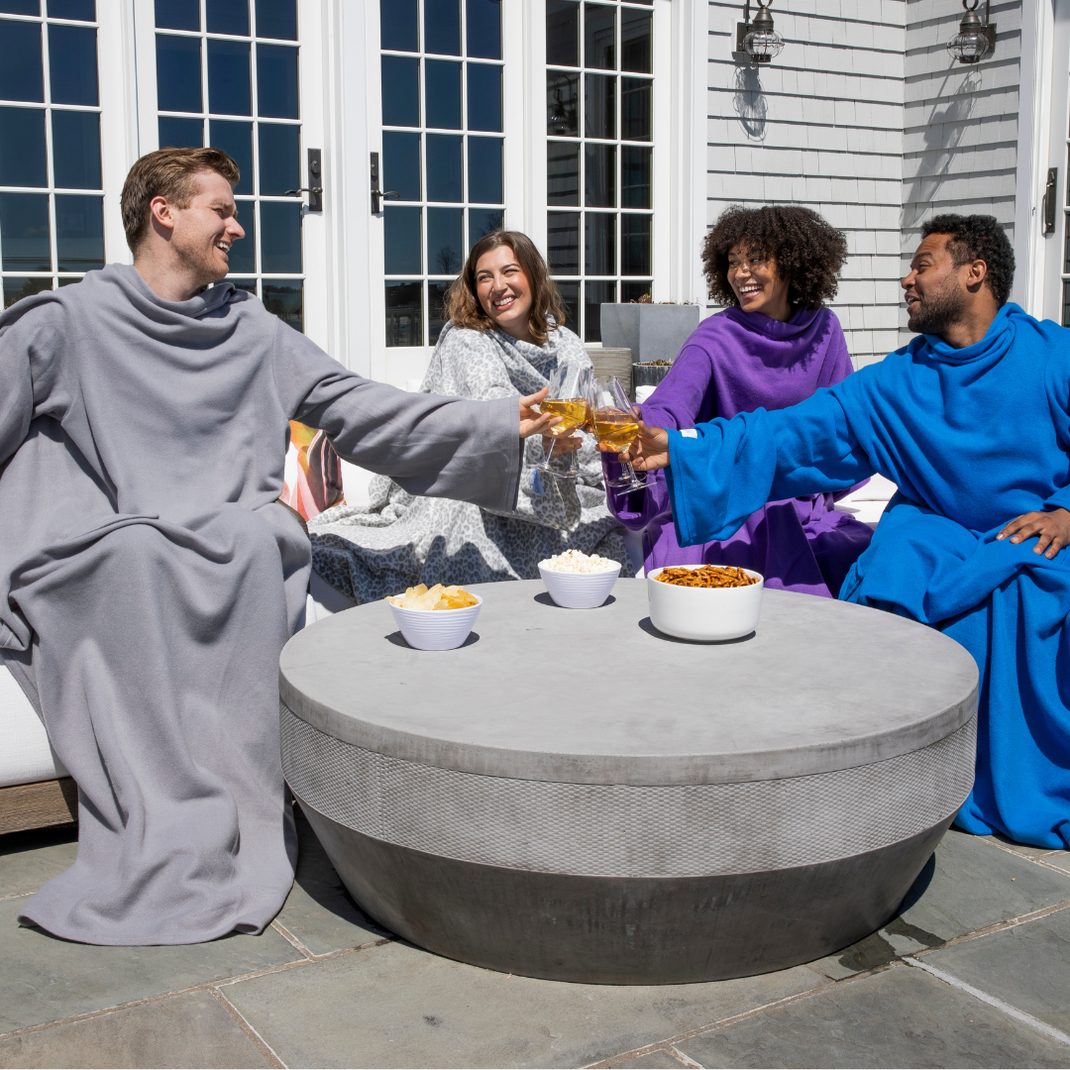 Snuggie® - The Official Blanket with Sleeves – Snuggie Store